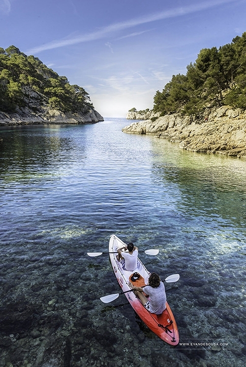 Kayaking in Cassis and Marseille Calanques - LOKAYAK